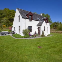 Seabank Farmhouse Oban - Best Scottish Cottages