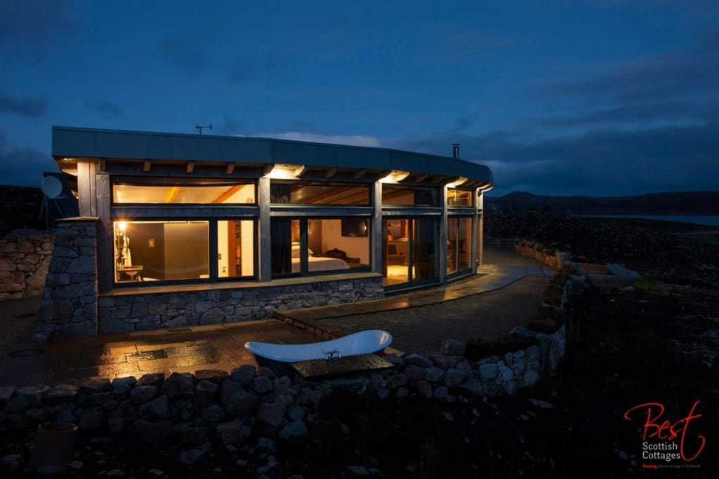 Holiday Cottages with Loch Views in Scotland | Best Scottish Cottages