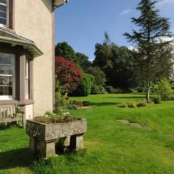 The Old Manse of Monzie - Best Scottish Cottages