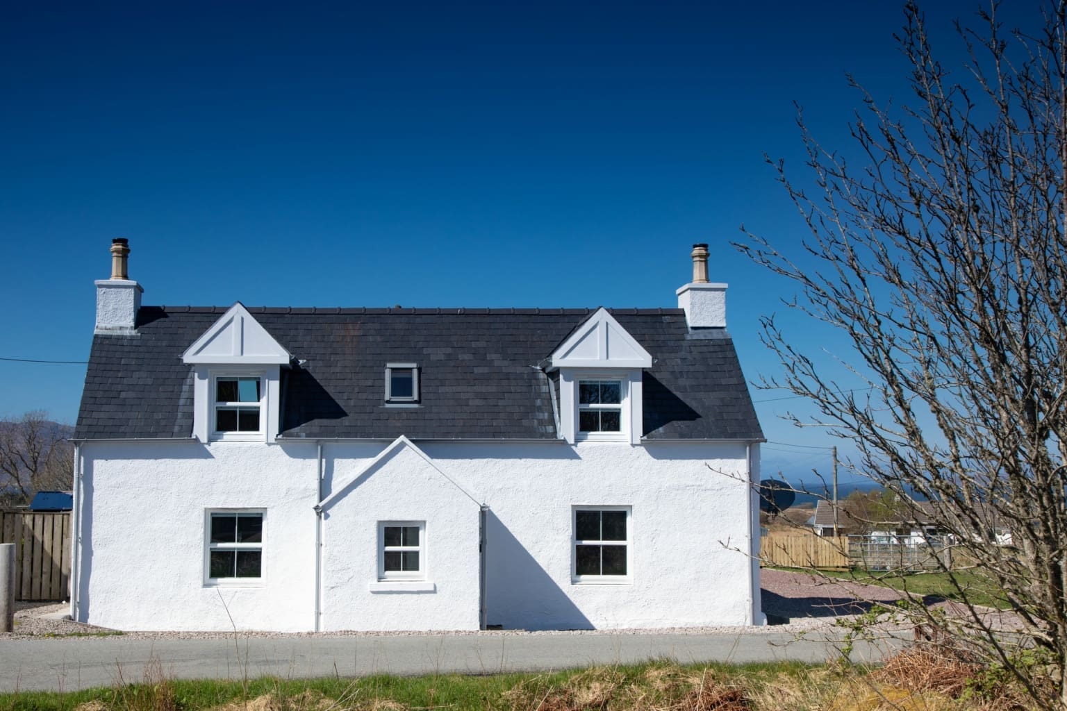 Holiday Cottages with Loch Views in Scotland | Best Scottish Cottages